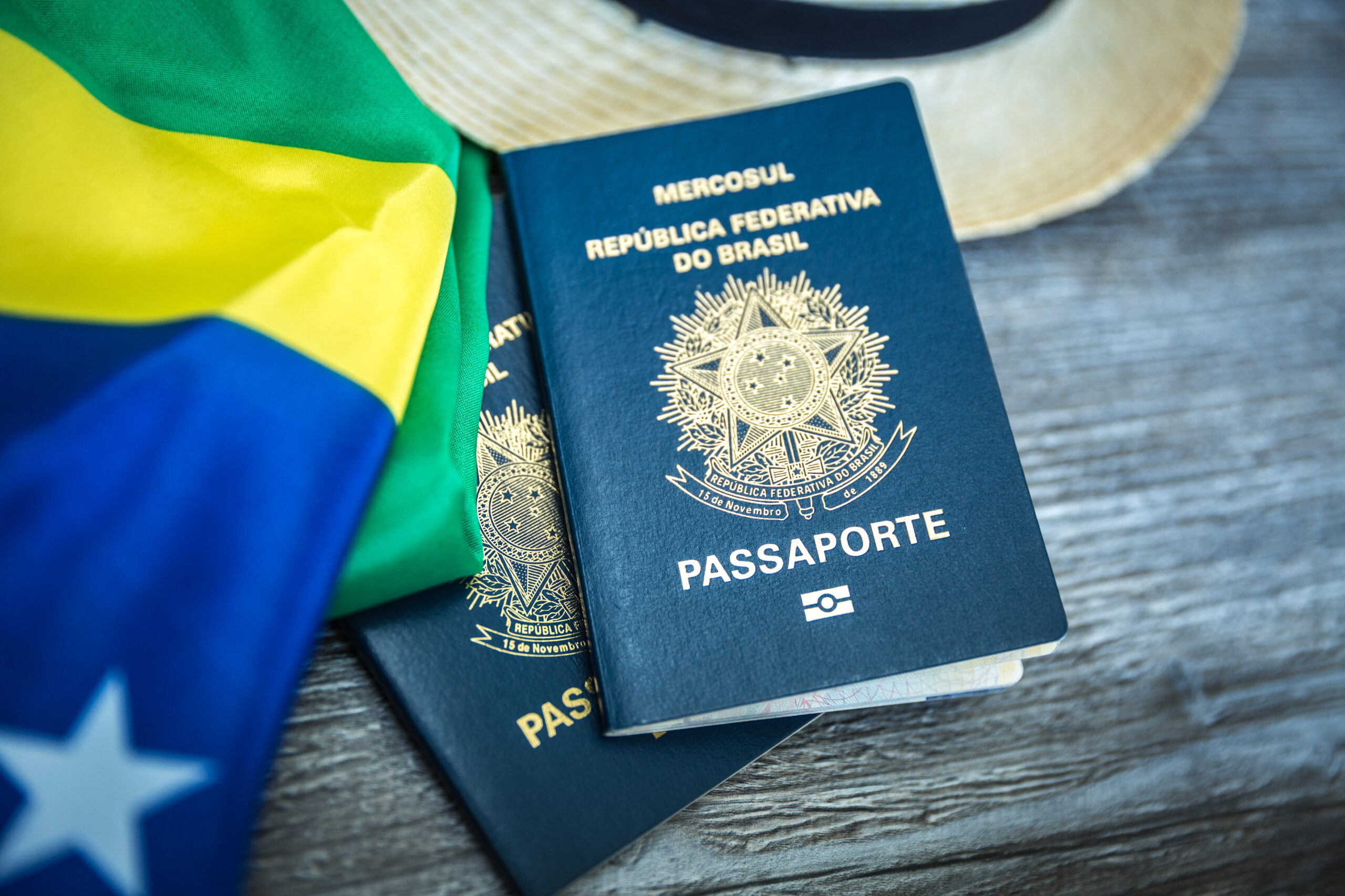 Passaporte brasileiro é eleito um dos 20 melhores do mundo para viajar ... Passaporte brasileiro é eleito um dos 20 melhores do mundo para viajar ...
